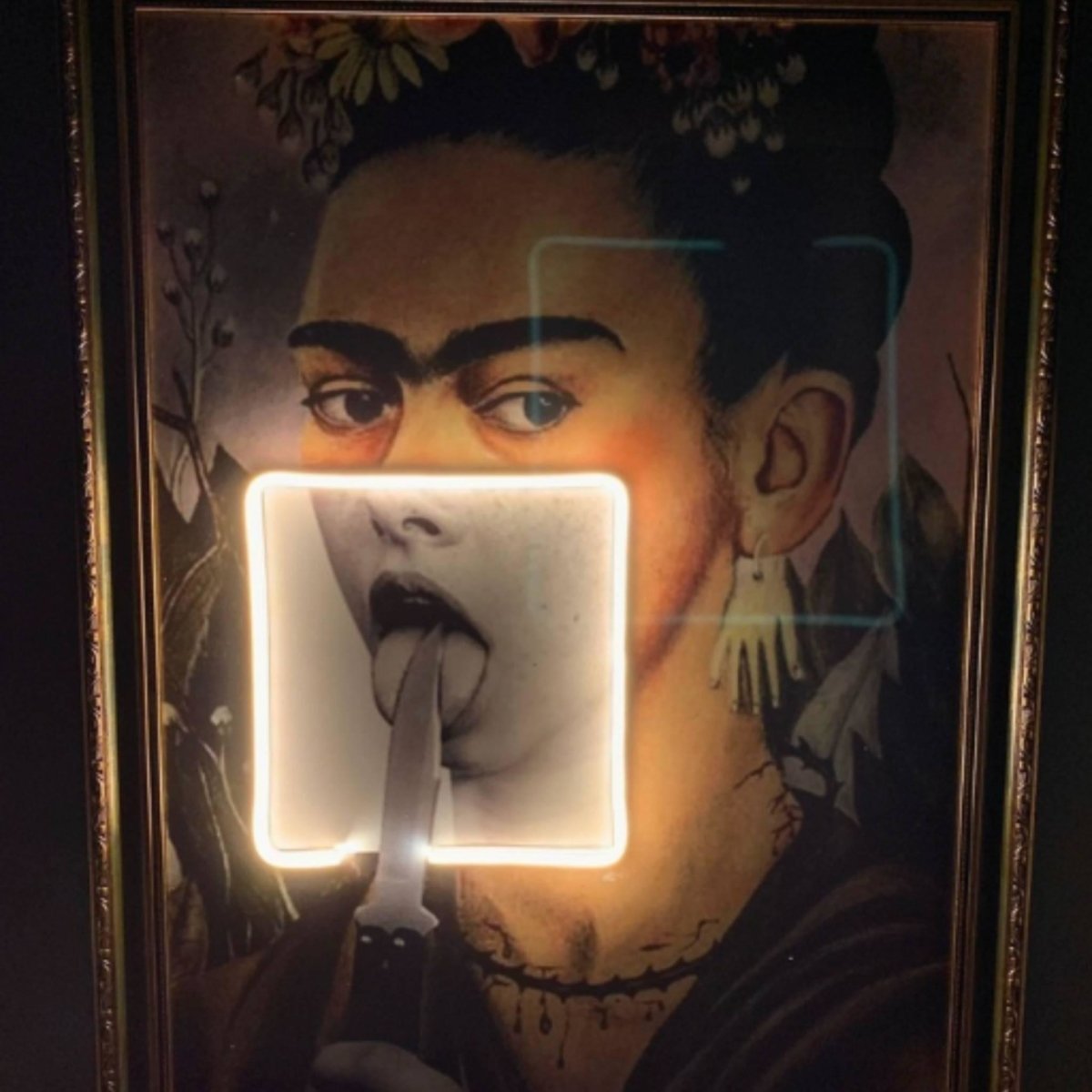 Cheeky Frida Neon Art - Artchi